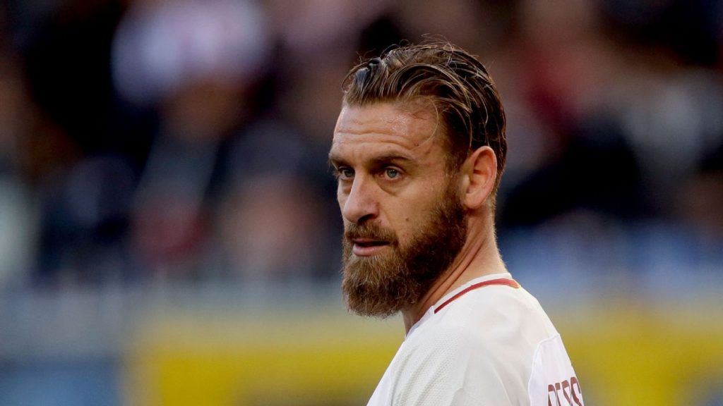 Daniele De Rossi - Biography, Height & Life Story | Super Stars Bio