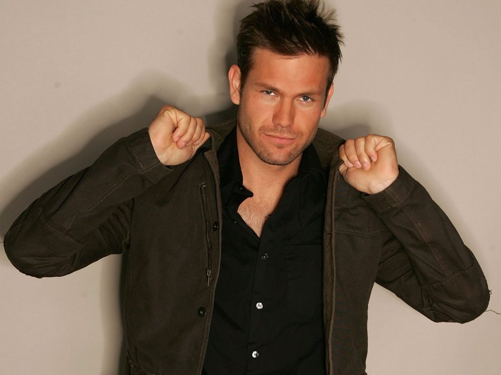 Matthew Davis - Biography, Height & Life Story | Super Stars Bio