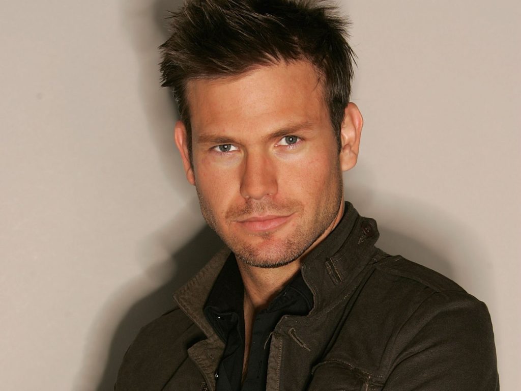 Matthew Davis - Biography, Height & Life Story | Super Stars Bio