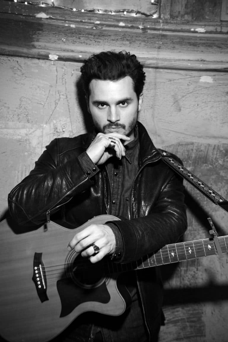 Michael Malarkey - Biography, Height & Life Story | Super Stars Bio