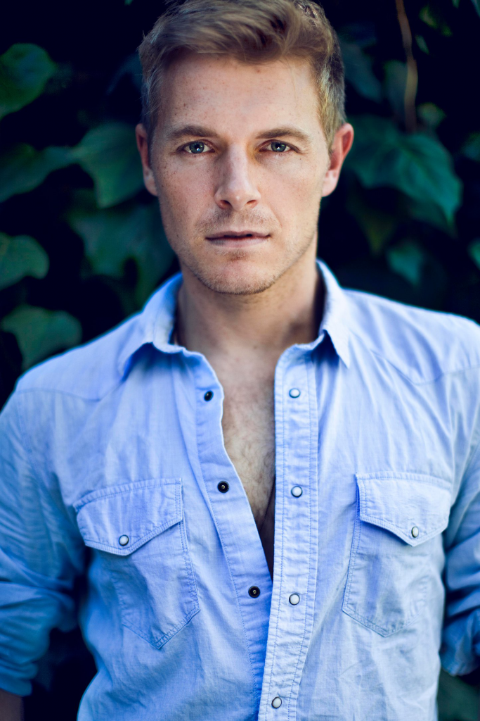 Rick Cosnett - Biography, Height & Life Story | Super Stars Bio