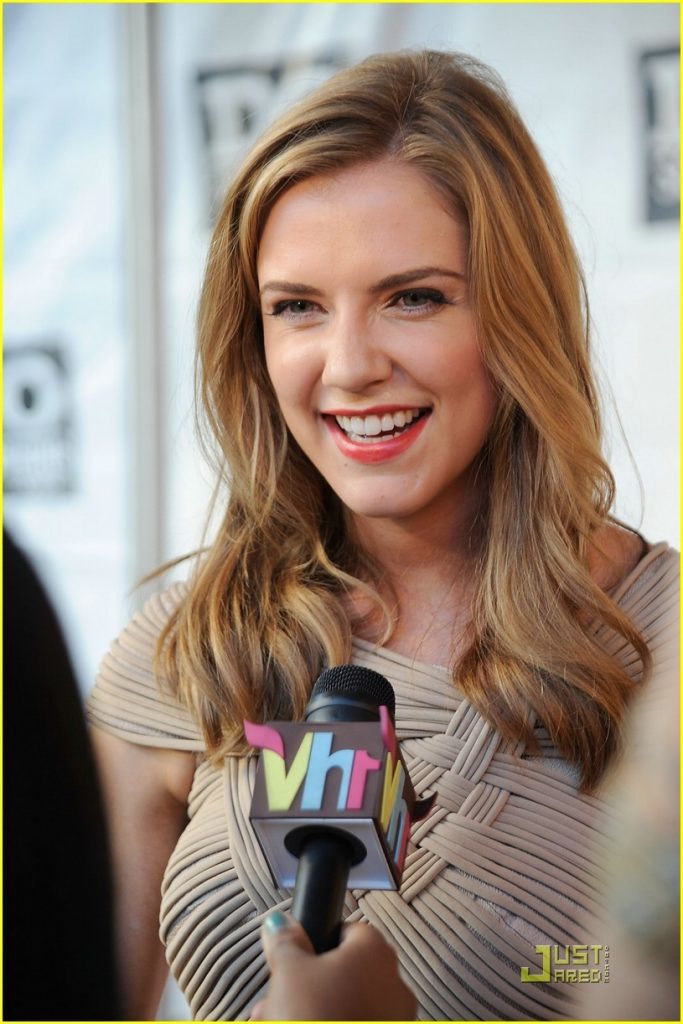 Sara Canning - Biography, Height & Life Story | Super Stars Bio