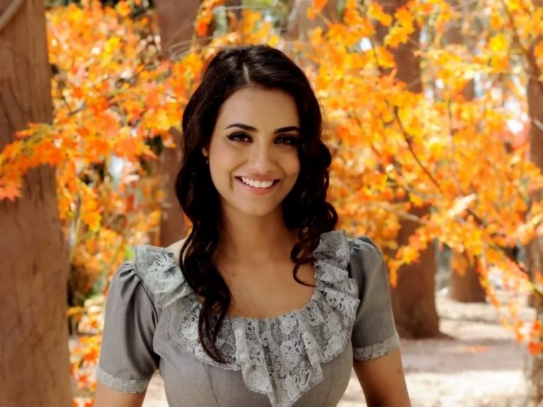 Tia Bajpai - Biography, Height & Life Story | Super Stars Bio