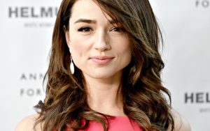 Crystal Reed - Biography, Height & Life Story | Super Stars Bio