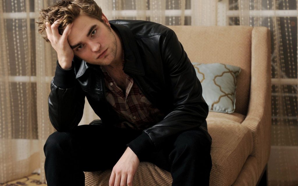 Robert Pattinson - Biography, Height & Life Story | Super Stars Bio