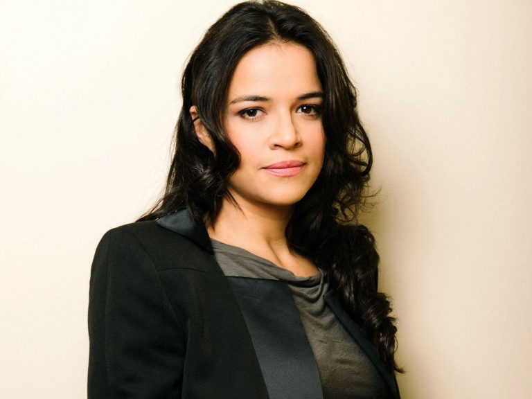 Michelle Rodriguez - Biography, Height & Life Story | Super Stars Bio