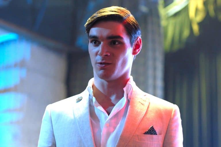 RJ Mitte - Biography, Height & Life Story | Super Stars Bio