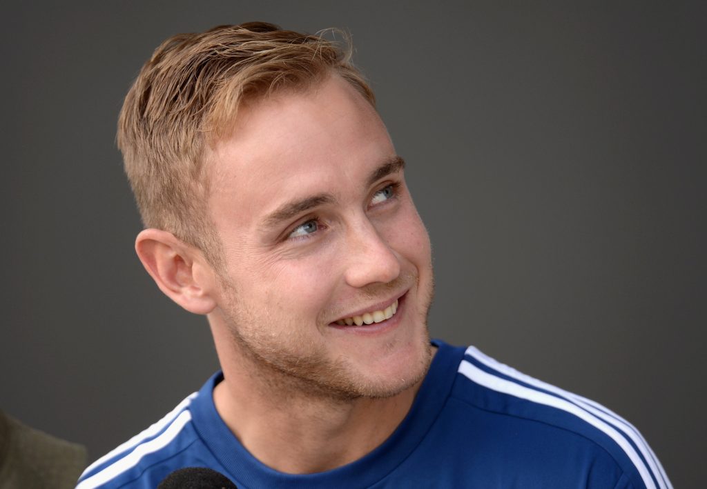 Stuart Broad - Biography, Height & Life Story | Super Stars Bio