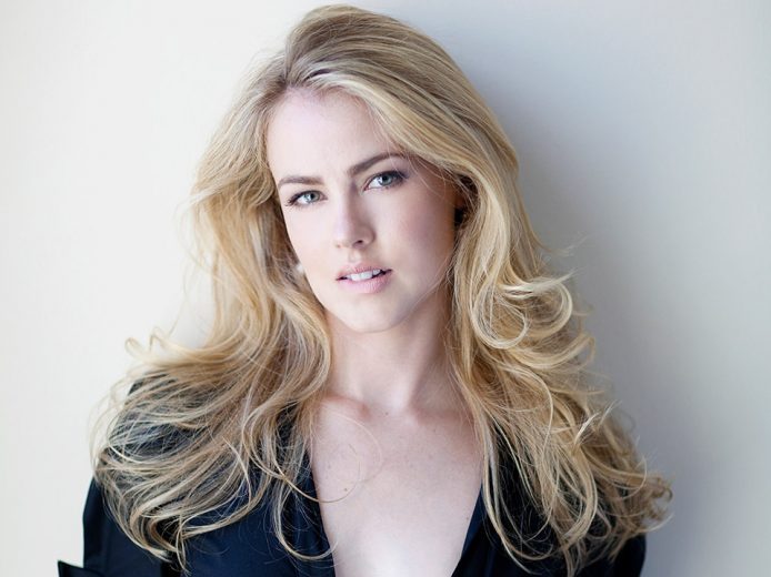 Amanda Schull - Biography, Height & Life Story | Super Stars Bio