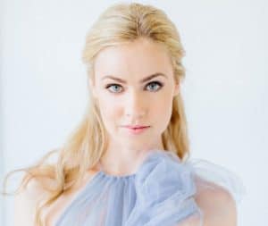 Amanda Schull - Biography, Height & Life Story | Super Stars Bio