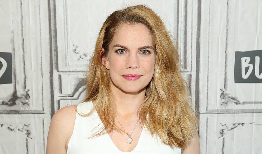 Anna Chlumsky - Biography, Height & Life Story | Super Stars Bio