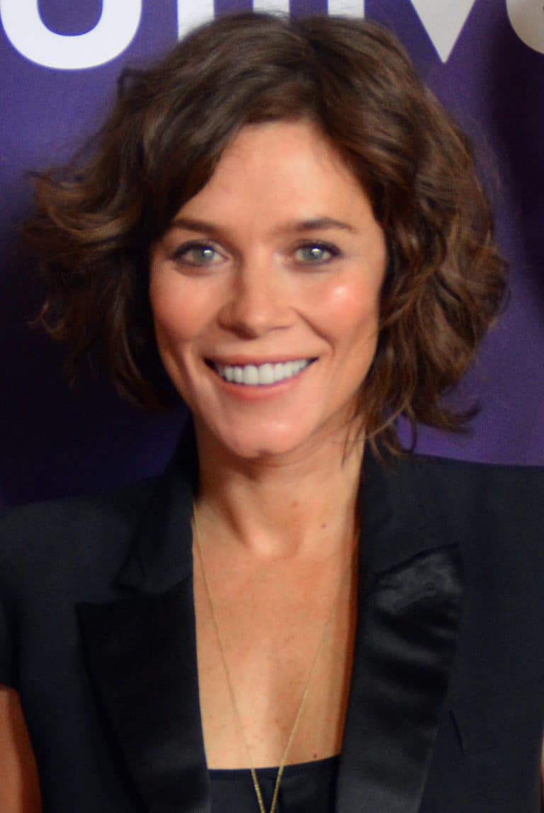 Anna Friel - Biography, Height & Life Story | Super Stars Bio