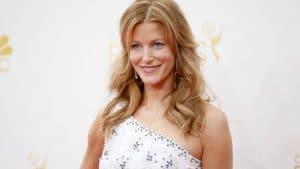 Anna Gunn - Biography, Height & Life Story | Super Stars Bio