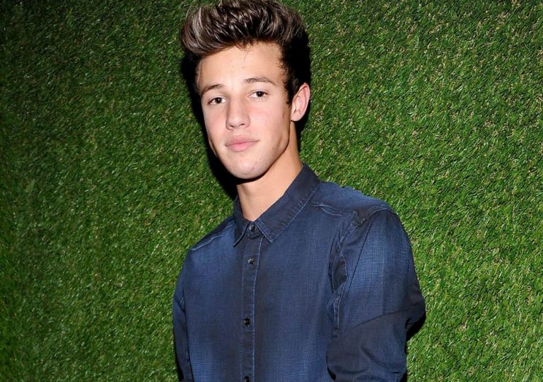 Cameron Dallas - Biography, Height & Life Story | Super Stars Bio