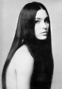 Cristina Raines - Biography, Height & Life Story | Super Stars Bio