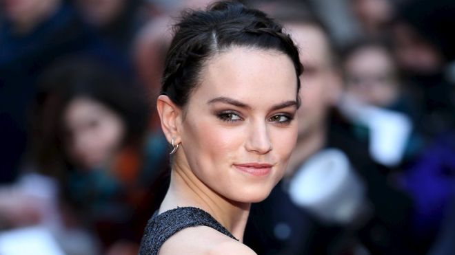 Daisy Ridley - Biography, Height & Life Story | Super Stars Bio