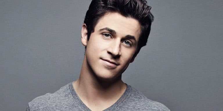 David Henrie - Biography, Height & Life Story | Super Stars Bio