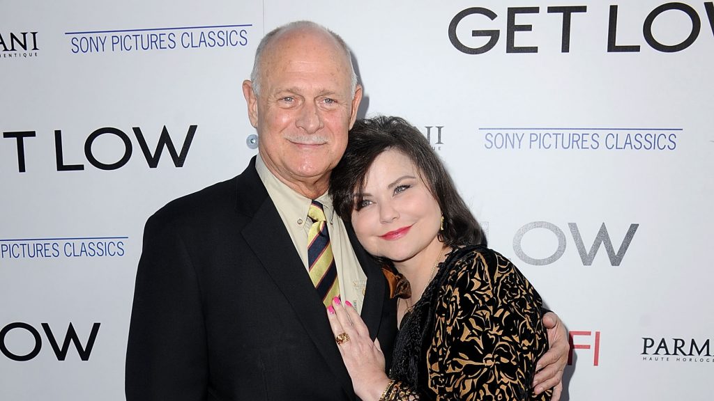 Delta Burke - Biography, Height & Life Story | Super Stars Bio