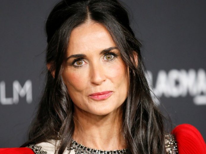 Demi Moore - Biography, Height & Life Story | Super Stars Bio