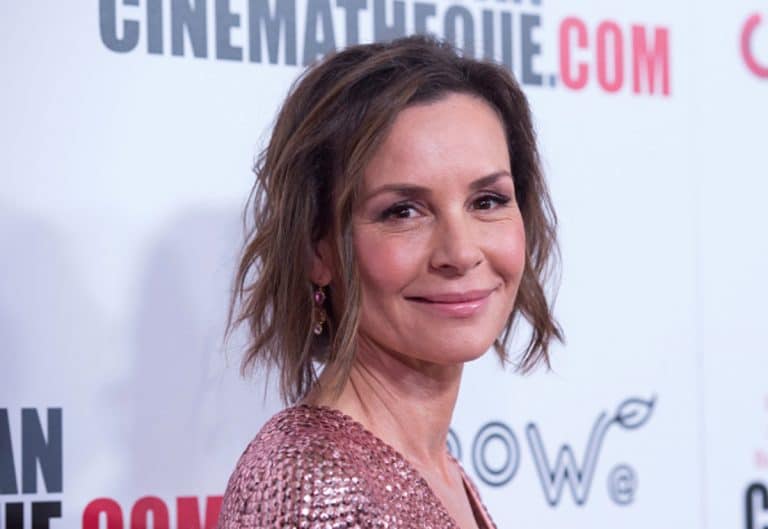 Embeth Davidtz - Biography, Height & Life Story | Super Stars Bio