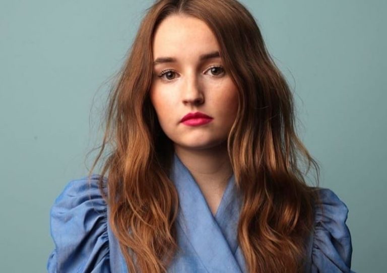 Kaitlyn Dever - Biography, Height & Life Story | Super Stars Bio