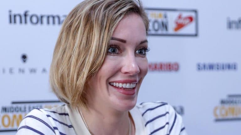 Katie Cassidy - Biography, Height & Life Story | Super Stars Bio