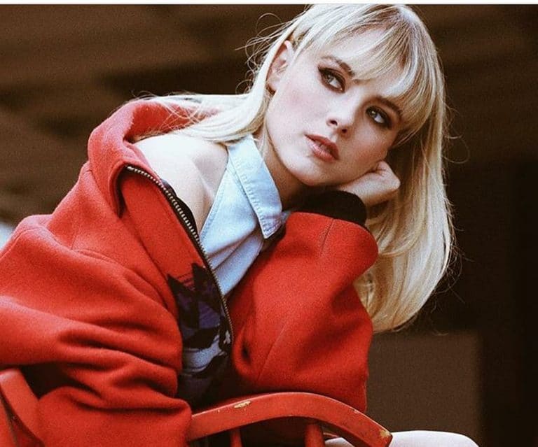 Laura Slade Wiggins - Biography, Height & Life Story | Super Stars Bio