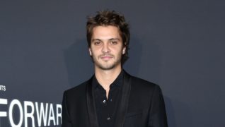 Luke Grimes - Biography, Height & Life Story | Super Stars Bio