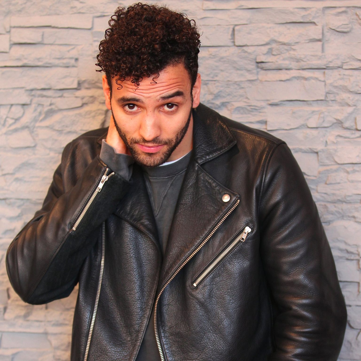 Marwan Kenzari - Biography, Height & Life Story | Super Stars Bio