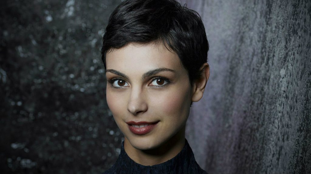 Morena Baccarin - Biography, Height & Life Story | Super Stars Bio