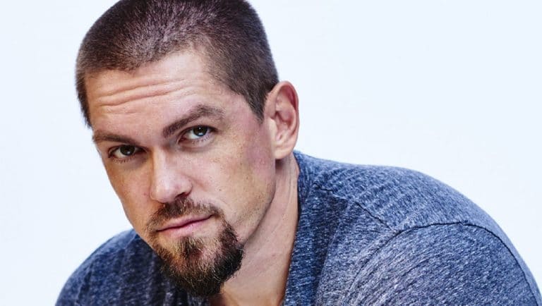 Steve Howey - Biography, Height & Life Story | Super Stars Bio