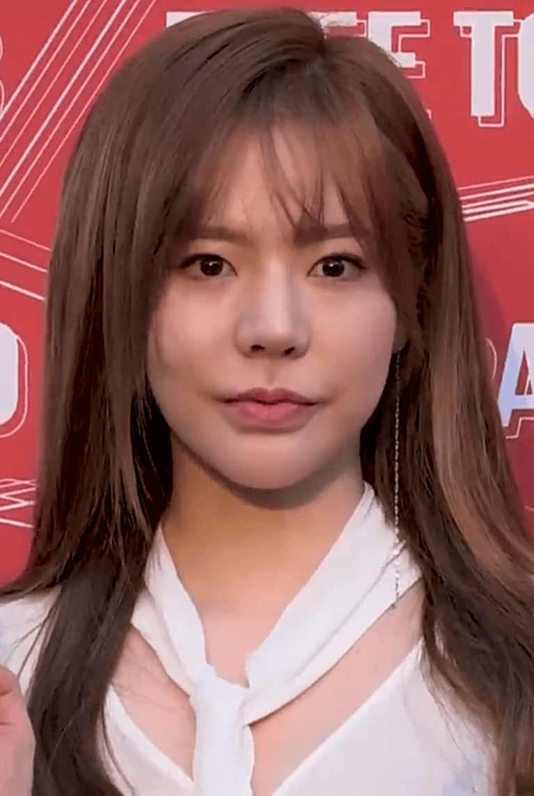 Sunny (singer) - Biography, Height & Life Story | Super Stars Bio