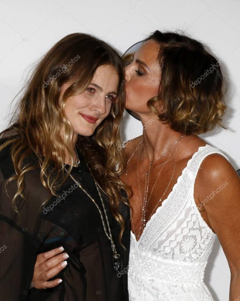 Gabrielle Anwar - Biography, Height & Life Story | Super Stars Bio