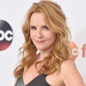 Lea Thompson - Biography, Height & Life Story | Super Stars Bio