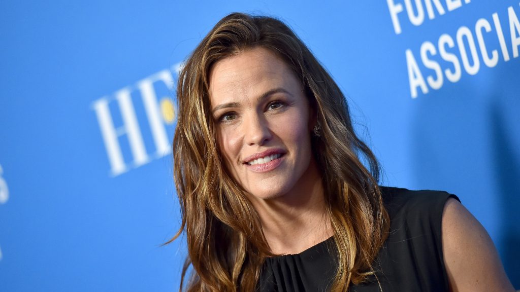 Jennifer Garner - Biography, Height & Life Story | Super Stars Bio