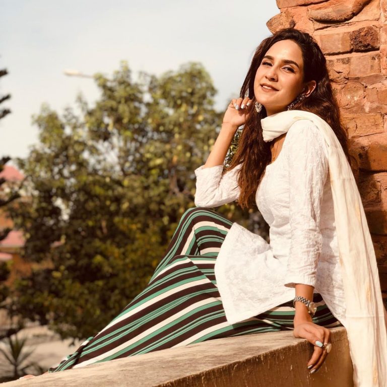 Anoushay Abbasi - Biography, Height & Life Story | Super Stars Bio