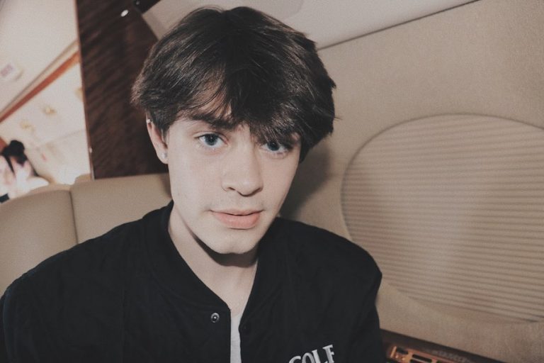 Anthony Reeves - Biography, Height & Life Story | Super Stars Bio