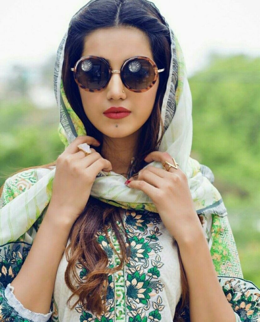 Anum Fayyaz - Biography, Height & Life Story | Super Stars Bio