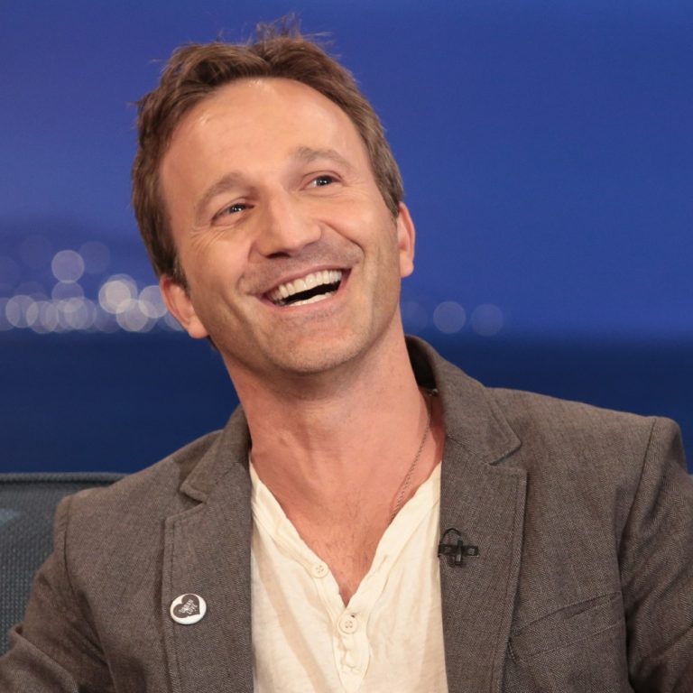 Breckin Meyer - Biography, Height & Life Story | Super Stars Bio