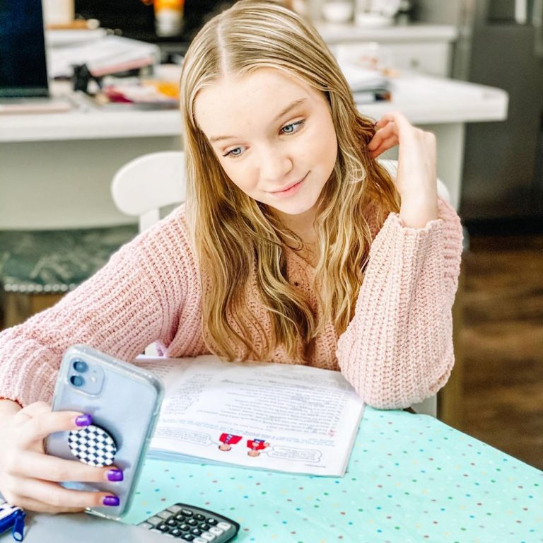 Bryleigh Anne - Biography, Height & Life Story | Super Stars Bio