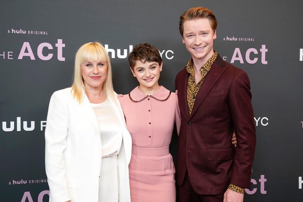 Calum Worthy - Biography, Height & Life Story | Super Stars Bio