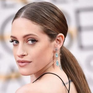 Carly Chaikin - Biography, Height & Life Story | Super Stars Bio
