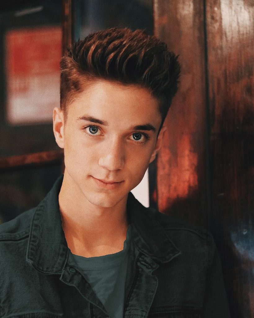 Daniel Seavey - Biography, Height & Life Story | Super Stars Bio