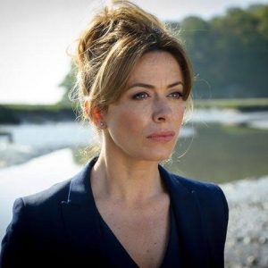 Eve Myles - Biography, Height & Life Story | Super Stars Bio