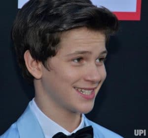 Gabriel Bateman - Biography, Height & Life Story | Super Stars Bio