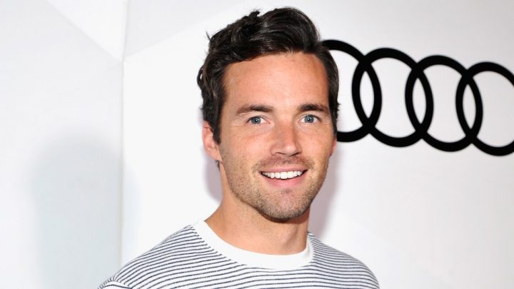 Ian Harding - Biography, Height & Life Story | Super Stars Bio