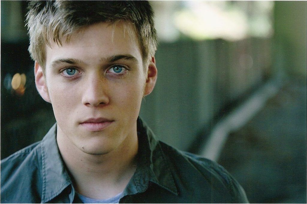Jake Abel - Biography, Height & Life Story | Super Stars Bio
