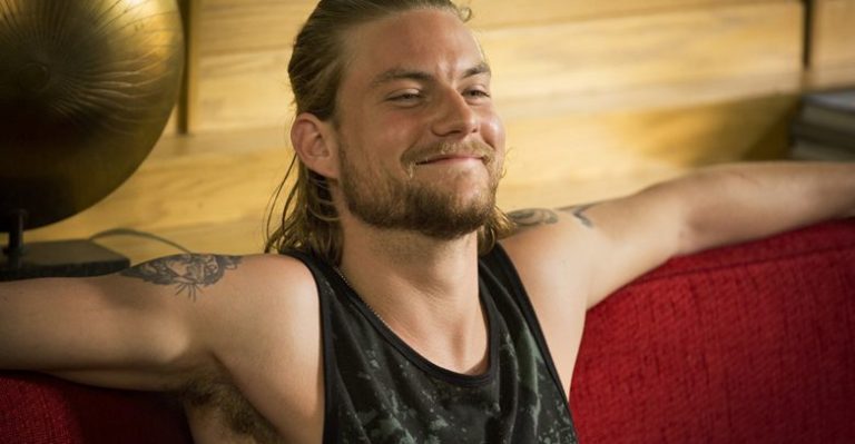 Jake Weary - Biography, Height & Life Story | Super Stars Bio