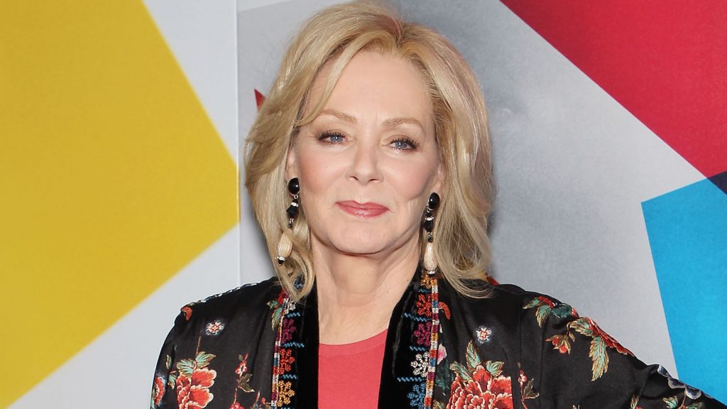 Jean Smart - Biography, Height & Life Story | Super Stars Bio