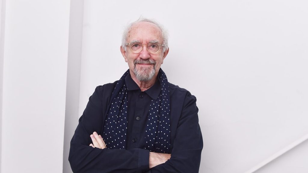Jonathan Pryce - Biography, Height & Life Story | Super Stars Bio